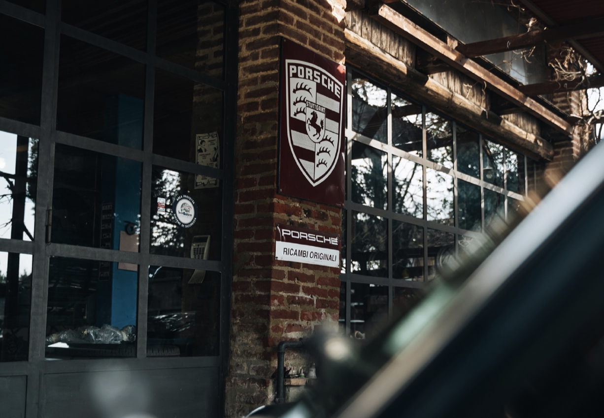 Restoration of Authenticity: LAB ELEVEN\'S Restomod exclusively uses ...